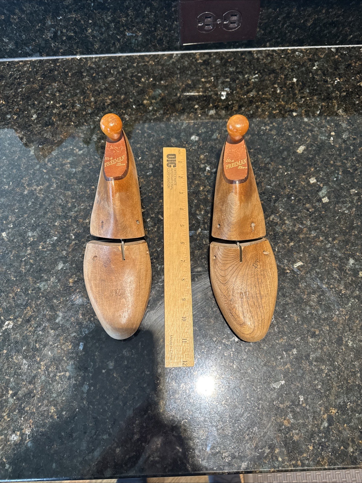 Antique Wooden shoe trees by Freeman shoes, Size Size… - Gem