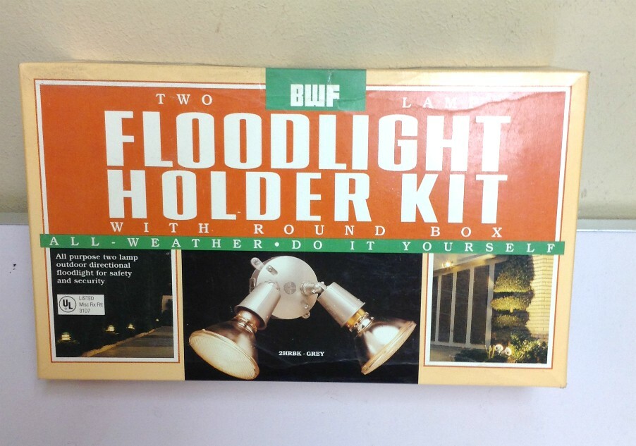 BWF 2HRBK Grey Outdoor Security 2 Lamps Weatherproof Flood Light Holder ...