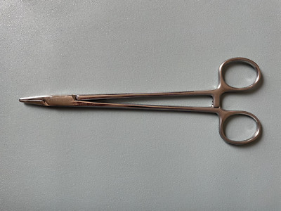 Scanlan Heavy Style Needle Holder DIAMOND DUST™ jaws 8-1/8″ (20.1 cm ...