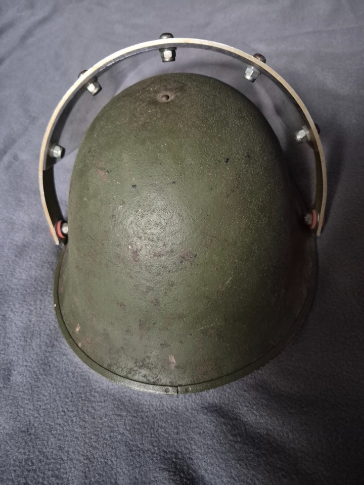 British Army MK4 Turtle Riot Helmet with visor, Northern Ireland, The ...