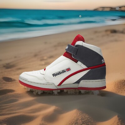 Reebok Alien Stomper 40th Anniversary Bishop Edition - SIZE Reebok Alien Stomper 40th Anniversary Bishop Edition - SIZE