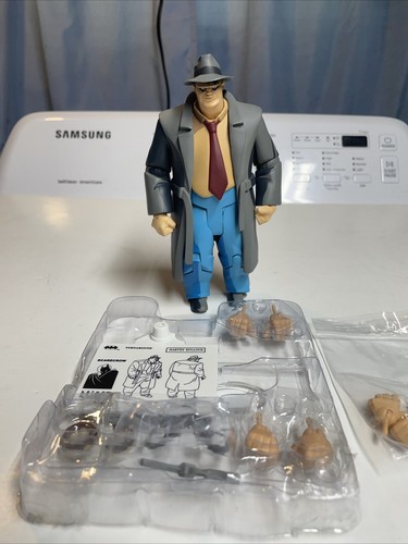 DC Collectibles: 31 HARVEY BULLOCK Batman: The Animated Series Action ...