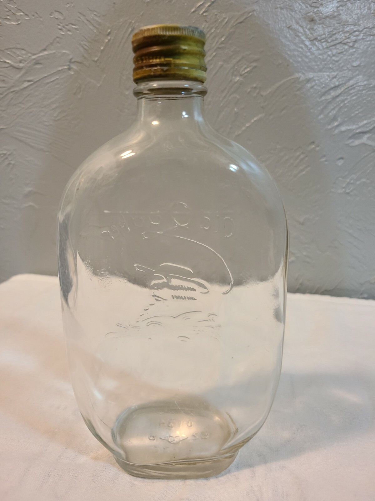 Vintage Old Quaker Brand Clear Glass Liquor Bottle with Lid | eBay