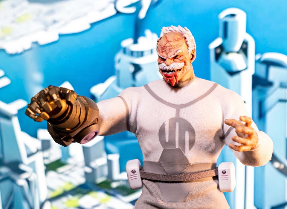 Conquest Custom action figure 1/12 scale Invincible Vitrumite villain ...