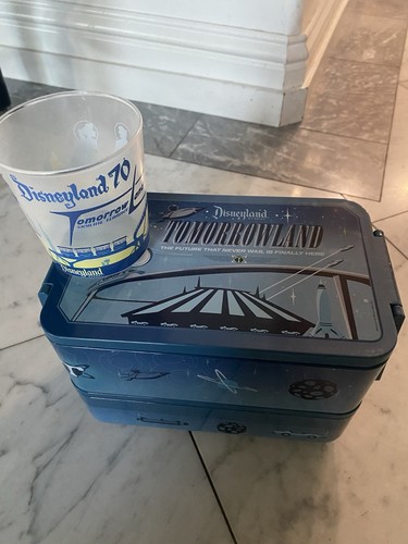 Disneyland Tomorrowland Bento Box And Disneyland 70 Cup Retro ...