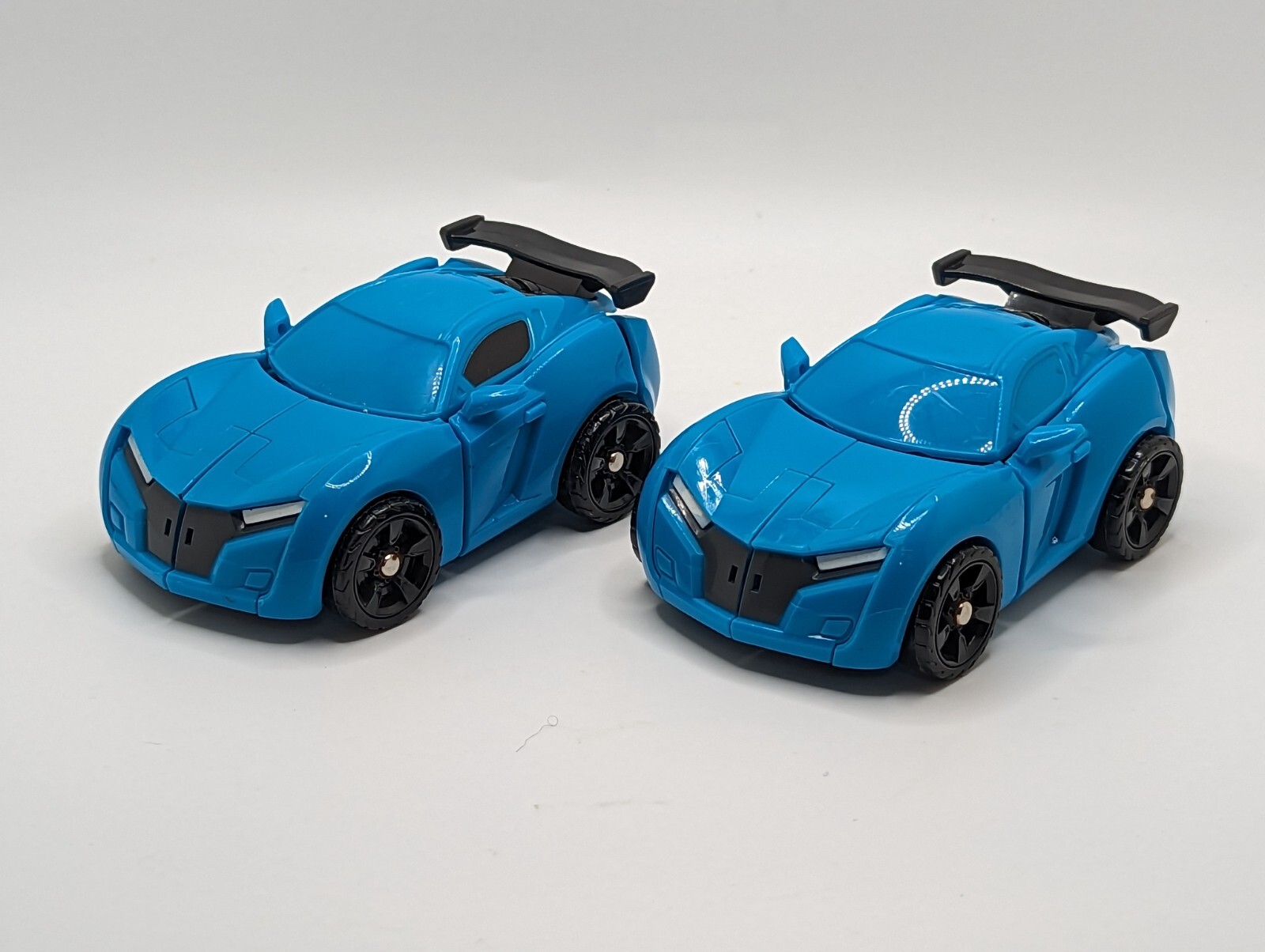 2 Tobot Evolution Mini Y Blue Transforming Robot Cars Japanese ...