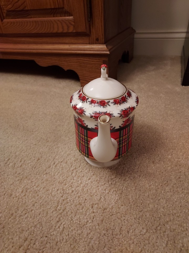 Sandy Lynam Clough Designs Merry Christmas Tea Pot Tartan Plaid | eBay