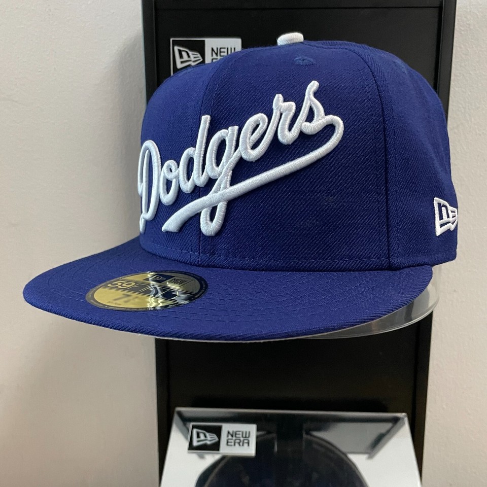 MLB - Los Angeles Dodgers Script Logo 59FIFTY Fitted New Era Cap ...