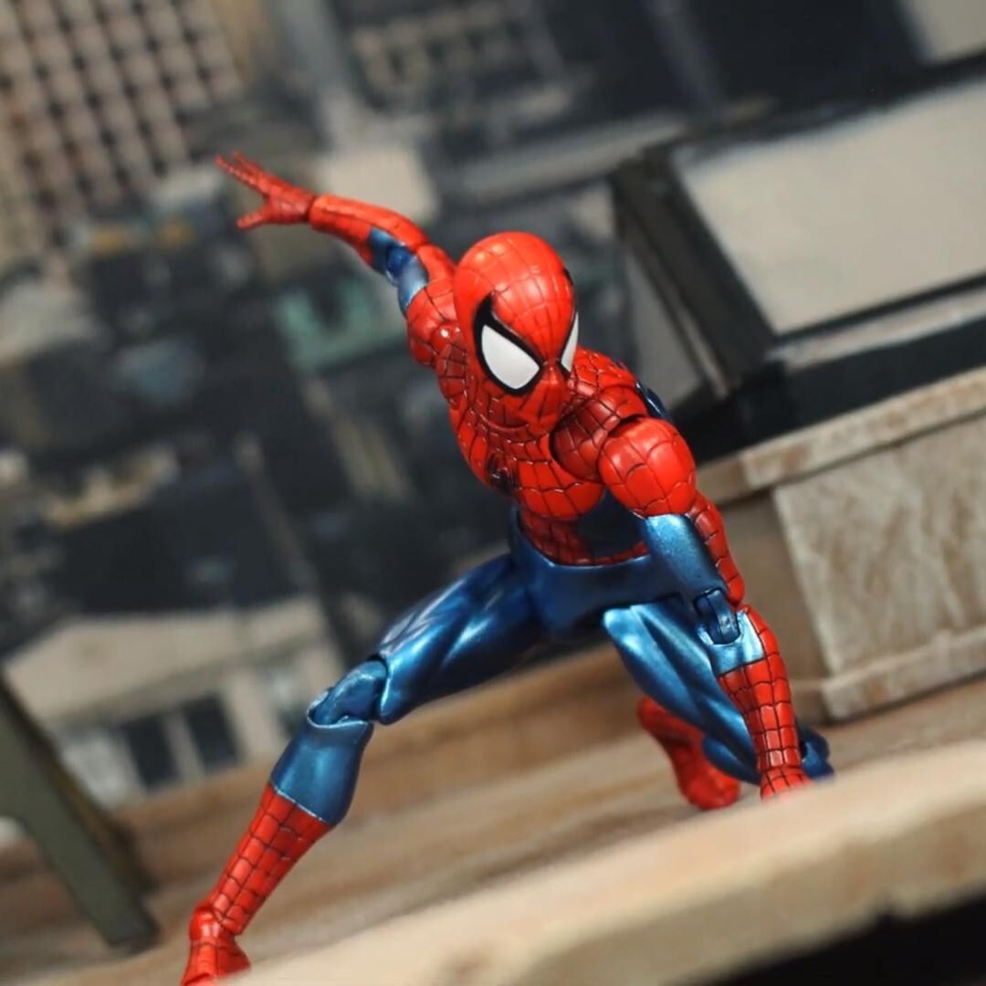 MAFEX No.108 SPIDER-MAN COMIC PAINT Ver. model Action Figure MAFEX No.108 SPIDER-MAN COMIC PAINT Ver. model Action Figure