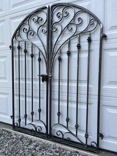 French Country Iron Scroll Garden Gate | eBay