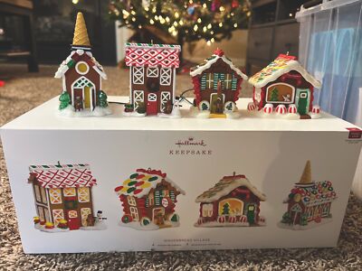 HALLMARK 2018 GINGERBREAD VILLAGE Set Of 4 Houses | eBay