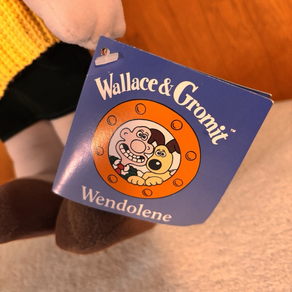 1989 VINTAGE WALLACE & GROMIT WENDOLENE PLUSH DOLL 14" Born To Play NEW ...
