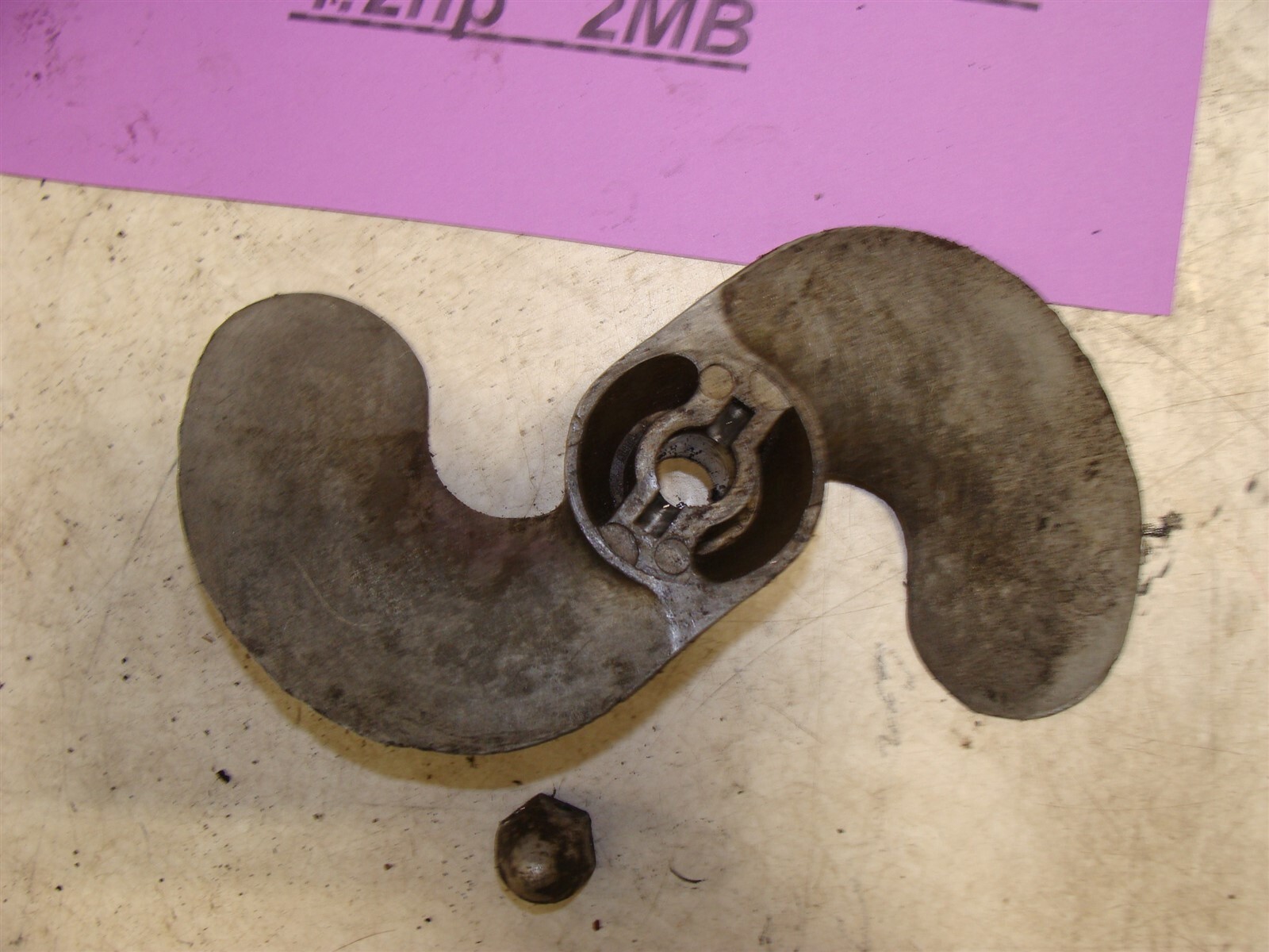 1950 MAJESTIC 2J 4.2hp outboard motor pin prop propeller 2 blade | eBay