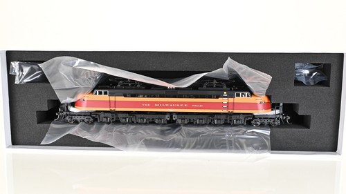 MTH Little Joe Electric Locomotive Milwaukee Road E20 DCC w/Sound HO ...