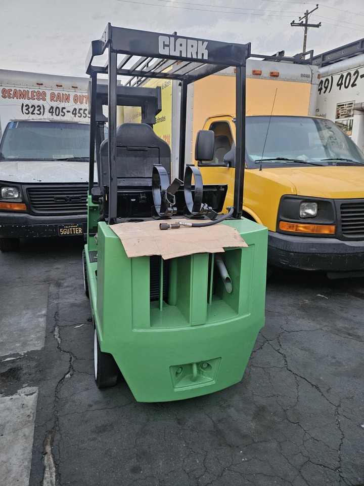 Clark fork lift LP for sale GCX25 4700lbs Capacity With Side Shift | eBay
