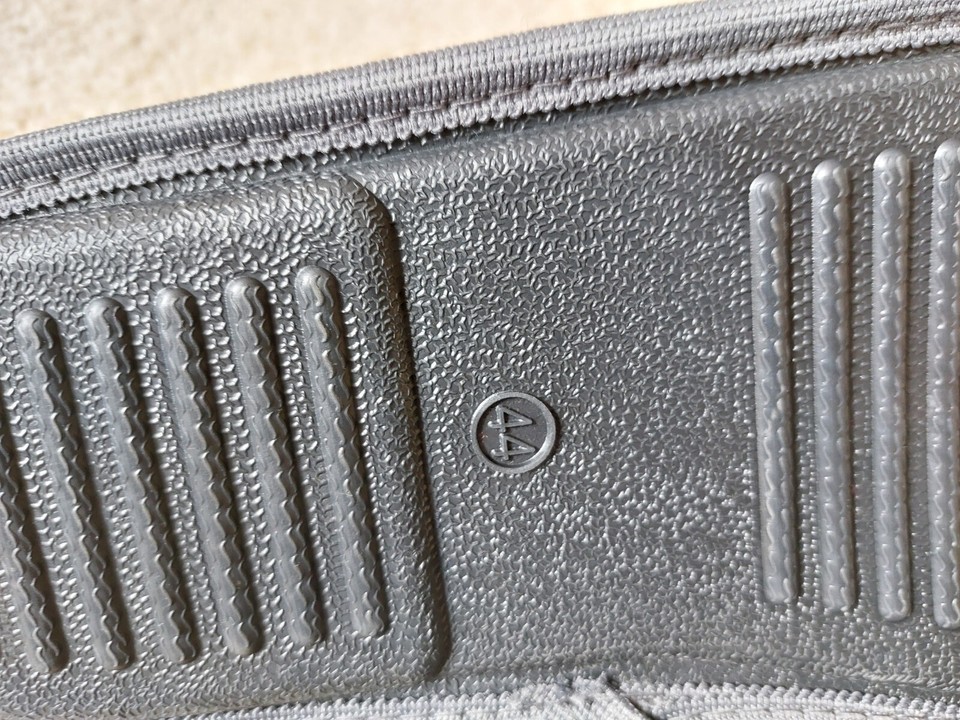 pair brand new grey slippers | eBay