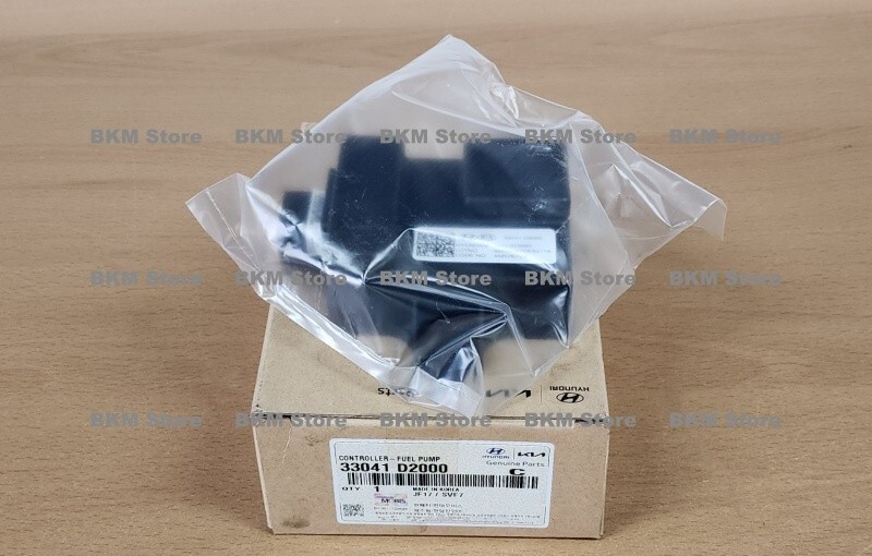 Genuine 33041 D2000, B1000 Fuel Pump Controller for Hyundai Genesis G80 ...