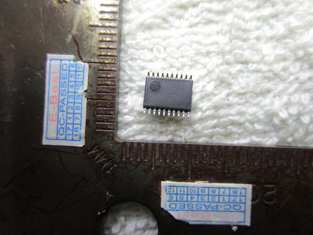 2pcs SN74CB3Q3245PWR 8U245 BUZ45 BU24S BU245 SN74CB3Q3245PW TSSOP20 IC ...