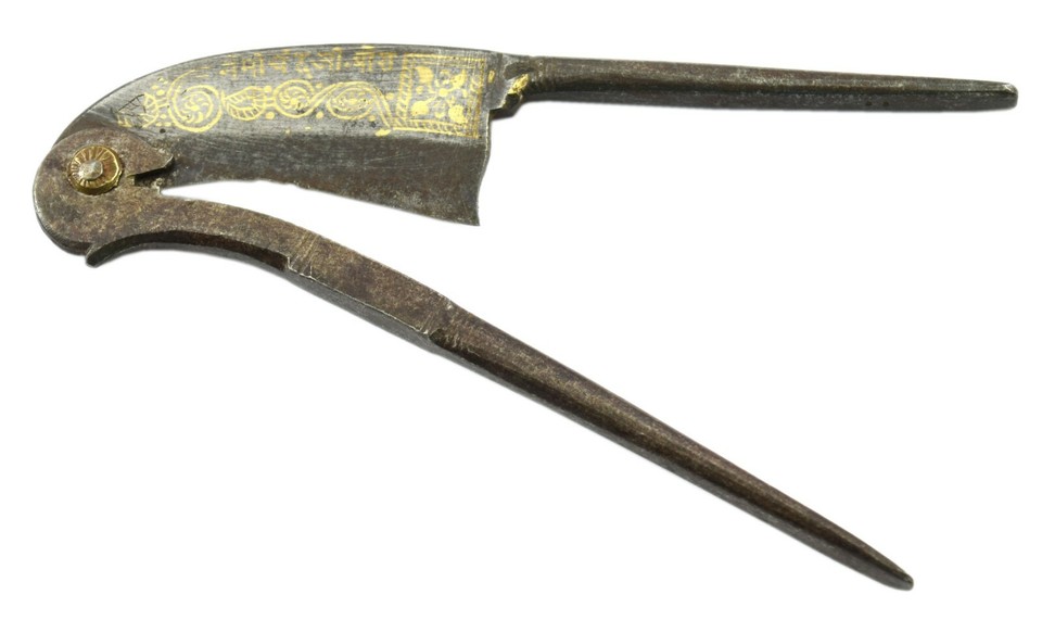 Indian Iron Betel Nuts Cutter Inlaid Gold Work Decorative Collectible ...