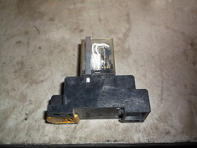 Omron PYC-A1 Relay w/ Base socket Max 5A 250V *FREE SHIPPING* | eBay