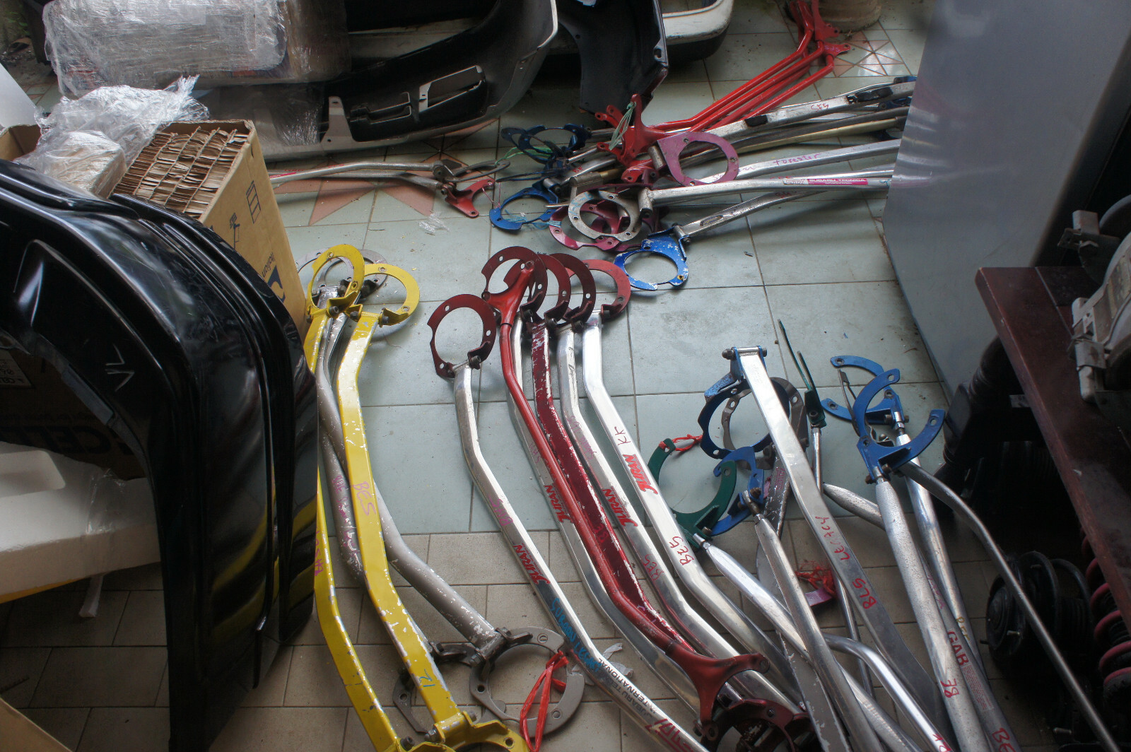 JDM Subaru Legacy B4 BE5 BH5 sti Genome front Strut bar forester sf5 ...