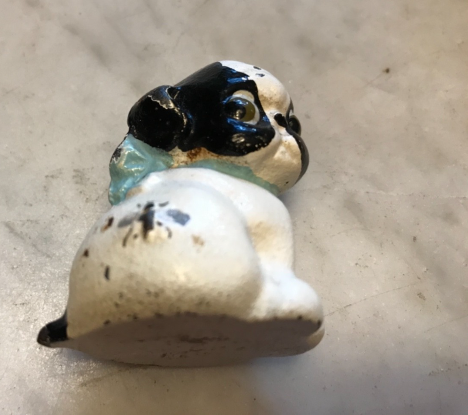 ANTIQUE HUBLEY PUP DOG BEE BUTT BLUE BOW PAPERWEIGHT GRACE DRAYTON ...