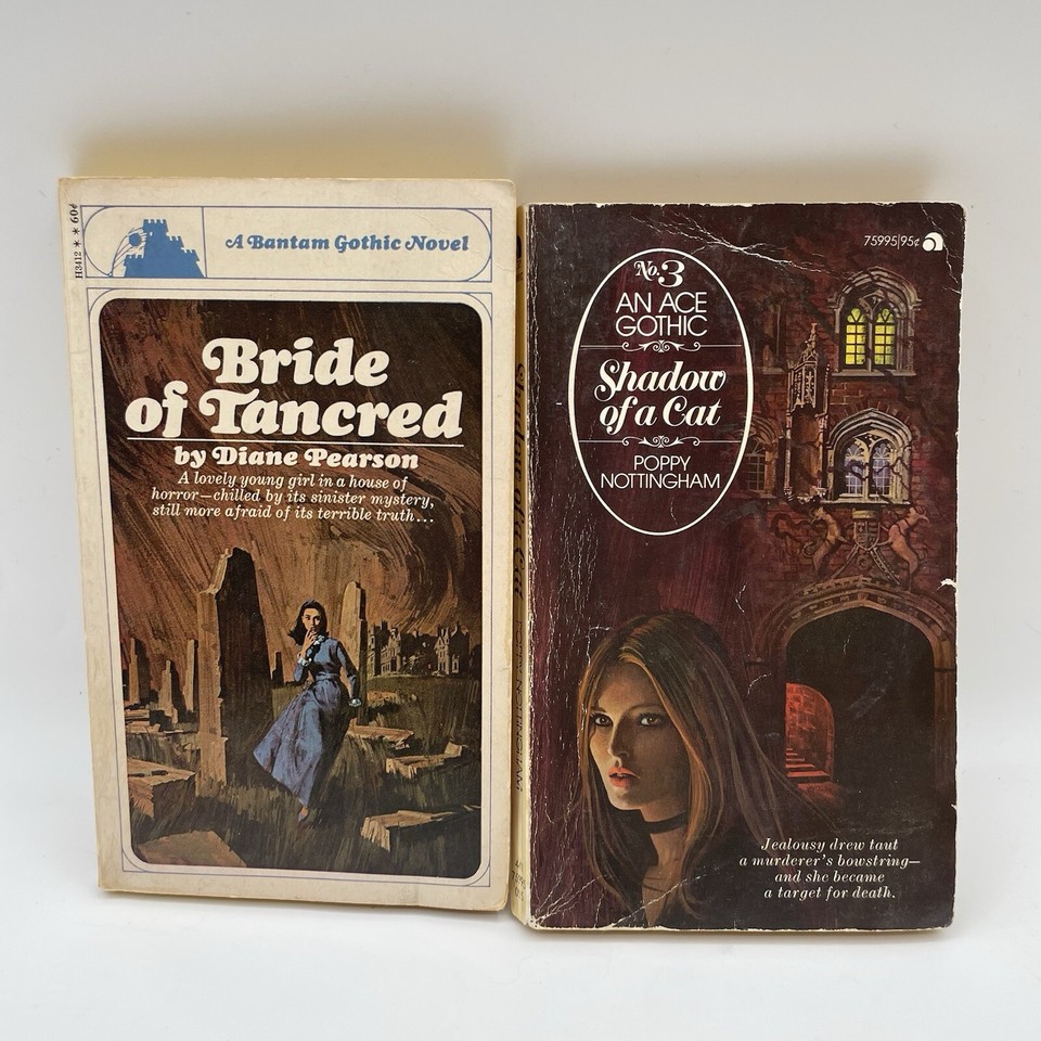 Lot of 12 Vintage Horror Gothic Paperbacks Joseph Payne Brenna Hunter ...