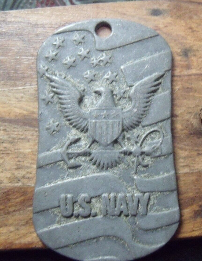 U.S. NAVY SHIELD OF STRENGTH MEDAL JOSHUA 1:9 I WILL BE STRONG AND ...