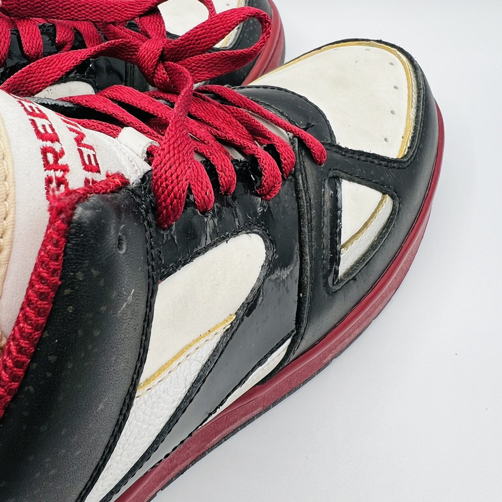 Greedy Genius Barneys Exclusive Collectors Edition Si… - Gem