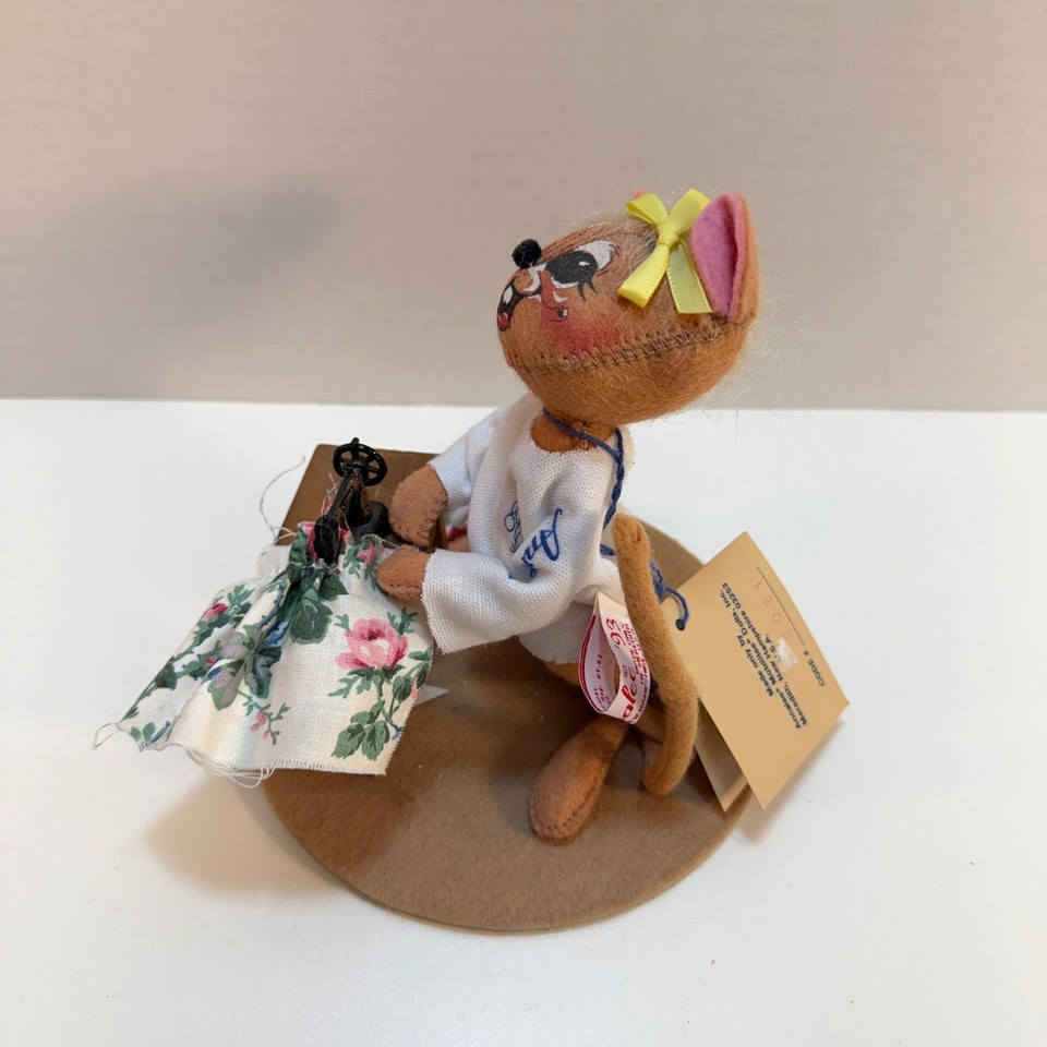 Annalee Mosellie Mouse Doll 1993 Sewing Machine Miniature Collectible ...