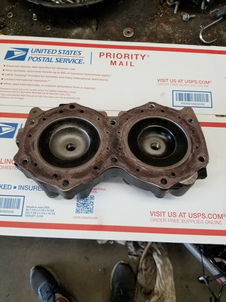 Yamaha Super Jet Wave Raider Venture XL700 700 701 62t Motor Cylinder ...