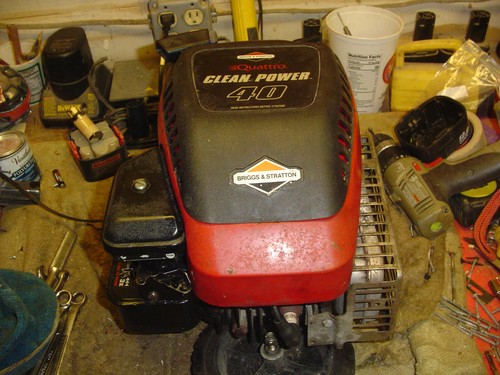 Briggs & Stratton 10A902 engine, 4 horse power, 4 HP, verticle shaft | eBay
