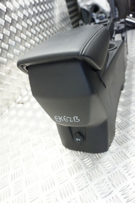 FORD FOCUS MK3 CENTRE CONSOLE WITH LEATHER ARM REST 2011-2015 EK62B ...