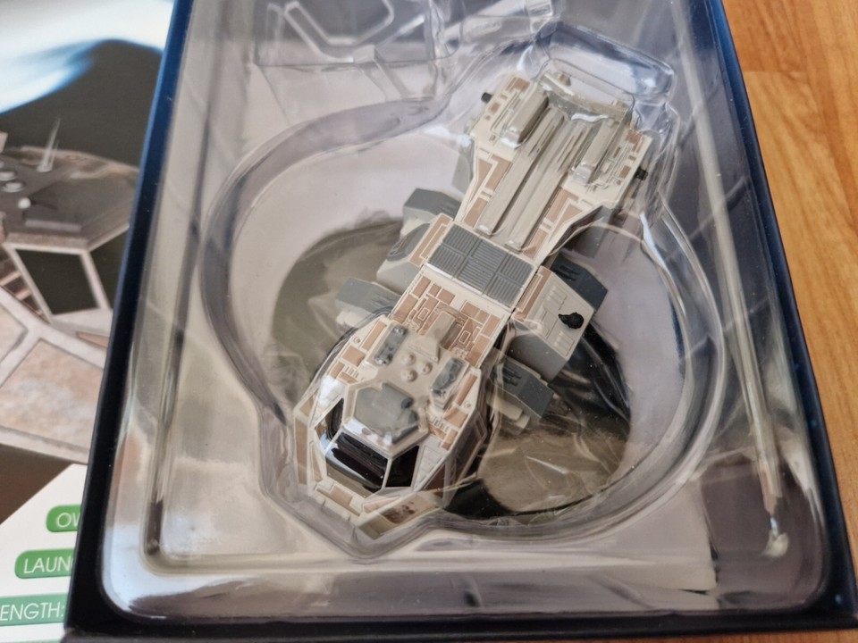 STAR TREK EAGLEMOSS OFFICIAL STARSHIPS COLLECTION #76 BAXIAL NEELIX ...