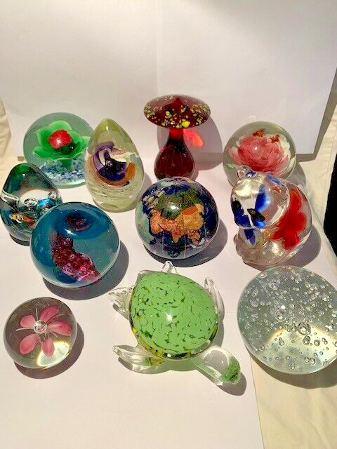 Beautiful Lot of 11 Unique Art Glass Paperweights Multicolor , Great ...