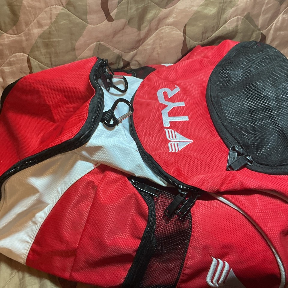 TYR Alliance Team 45L Swimming Triathlon Bag Backpack RRP £65 White/Red ...