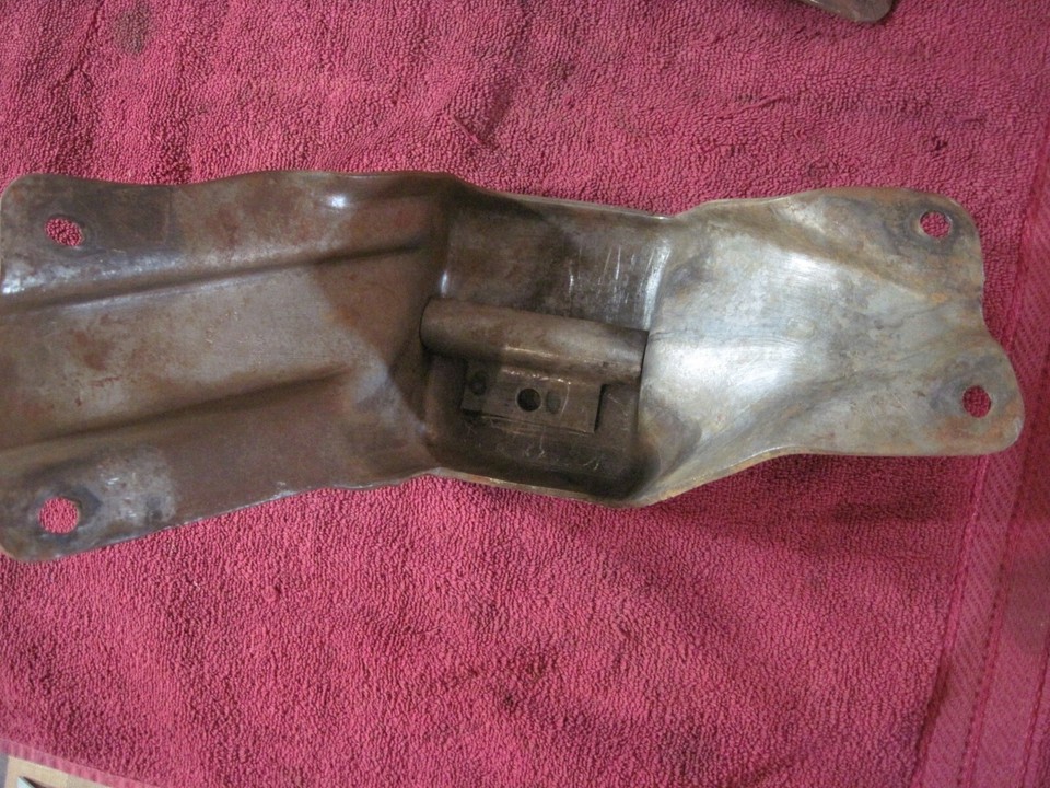 1967-79 Ford Truck 429 460 2wd Engine Mount Frame Stands Pedestals F100 ...