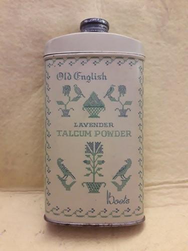 BOOTS OLD ENGLISH LAVENDER TALCUM POWDER TIN vintage | eBay