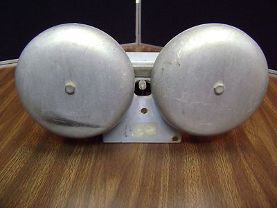 METAL TELEPHONE RINGER BELL VINTAGE OUTDOOR INDUSTRIAL | eBay UK