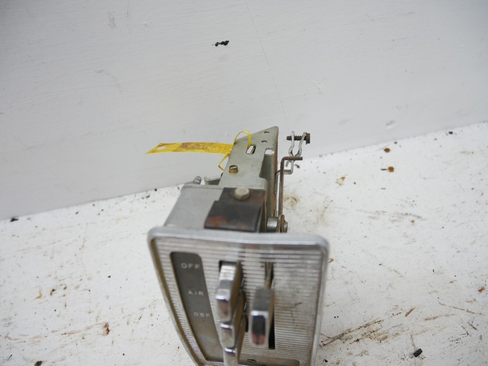 NOS Jeep Kaiser 63-72 Heater Climate Control Wagoneer Gladiator J-Truck ...