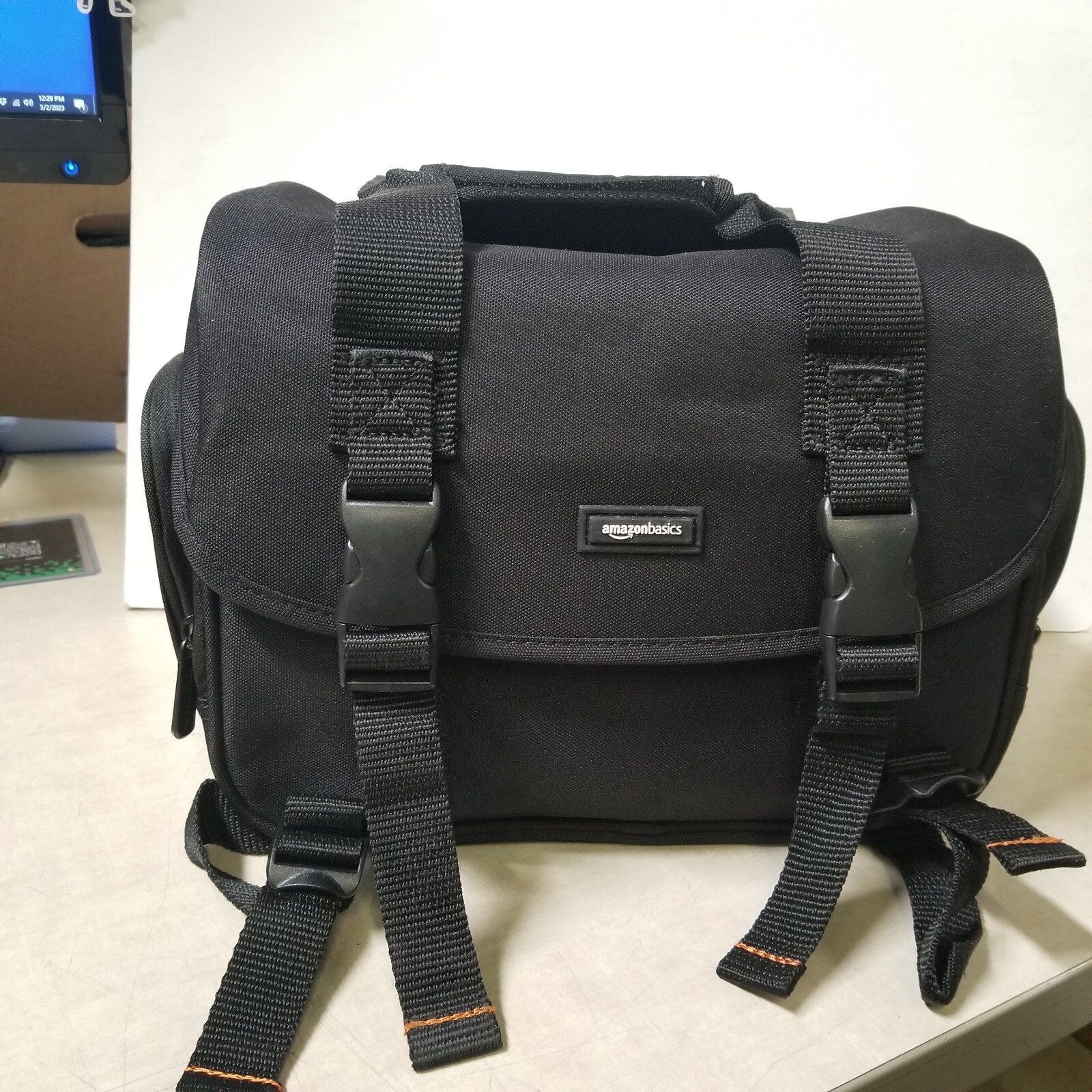 Amazon Basics Large DSLR Gadget Bag (Orange interior) | eBay