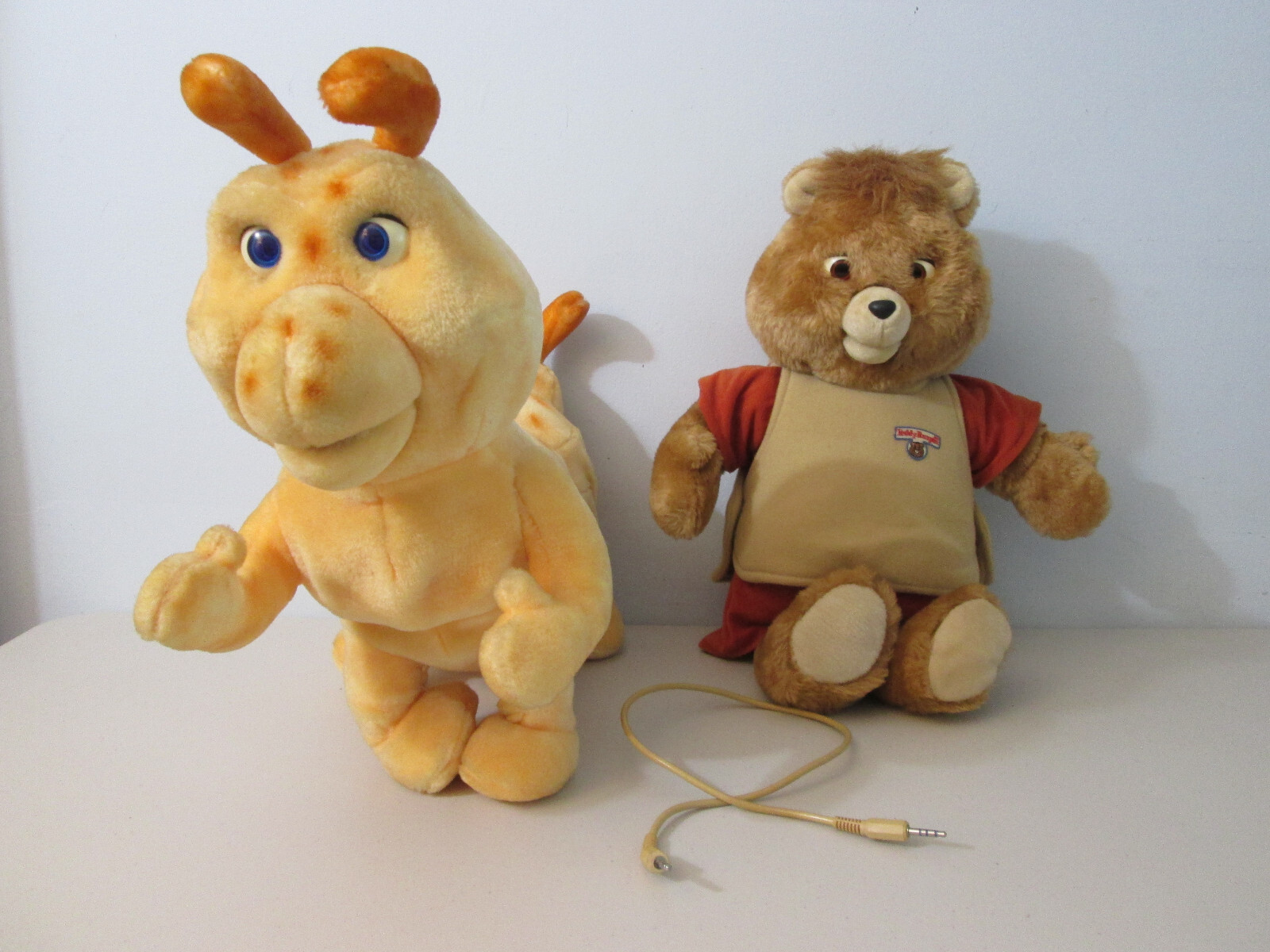 Teddy Ruxpin & Grubby W/ Cord Books Tapes & Posters Worlds Of Wonder ...