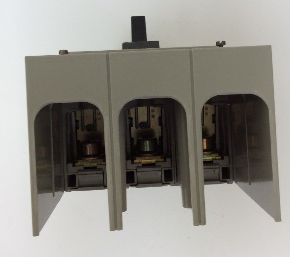 SCHNEIDER MERLIN GERIN 250a 3 POLE 3 POLE N/A MCCB MAIN ISOLATOR SWITCH ...