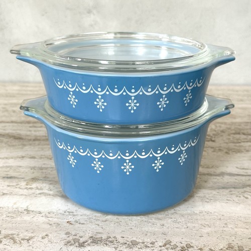 Set~Vintage Pyrex Snowflake Garland Blue Casserole~471 (pt) & 473 (qt ...