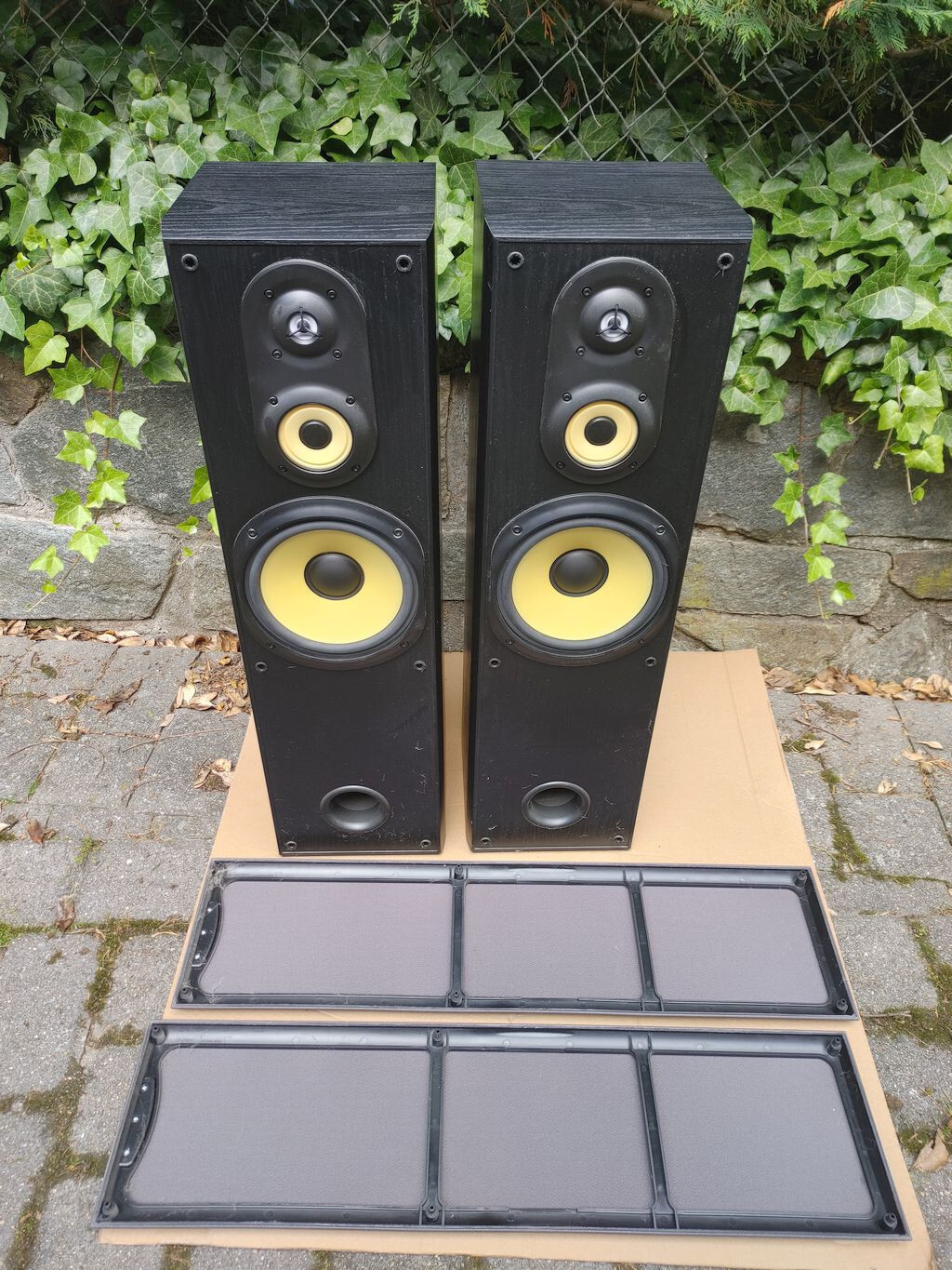 Sony SS-MF550H 3 Way Floor Speakers | eBay