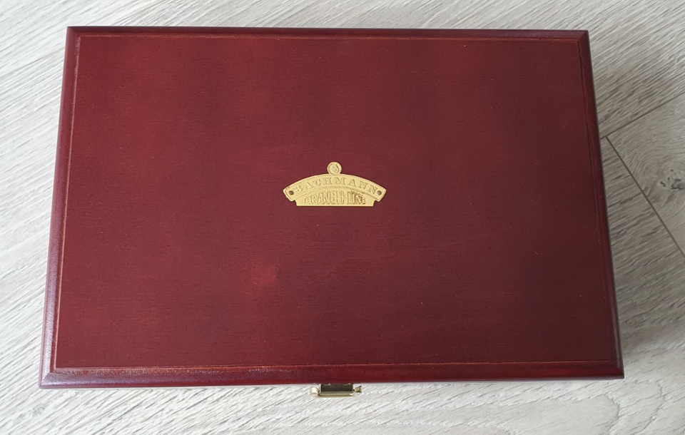 BACHMANN 31-705- LNER B1 4-6-0 1306 'MAYFLOWER' Apple Green. Cased ...