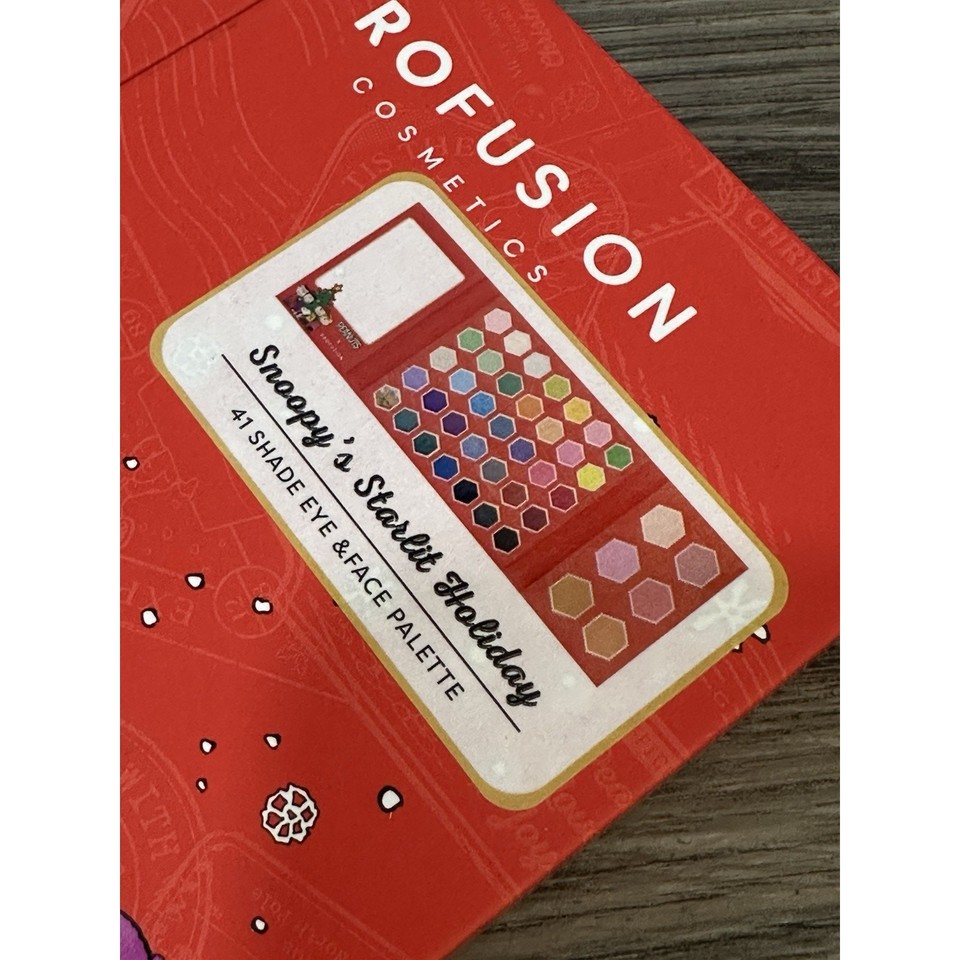 Profusion X Peanuts "Snoopy's Starlit Holiday" 41 Shade Eye & Face ...