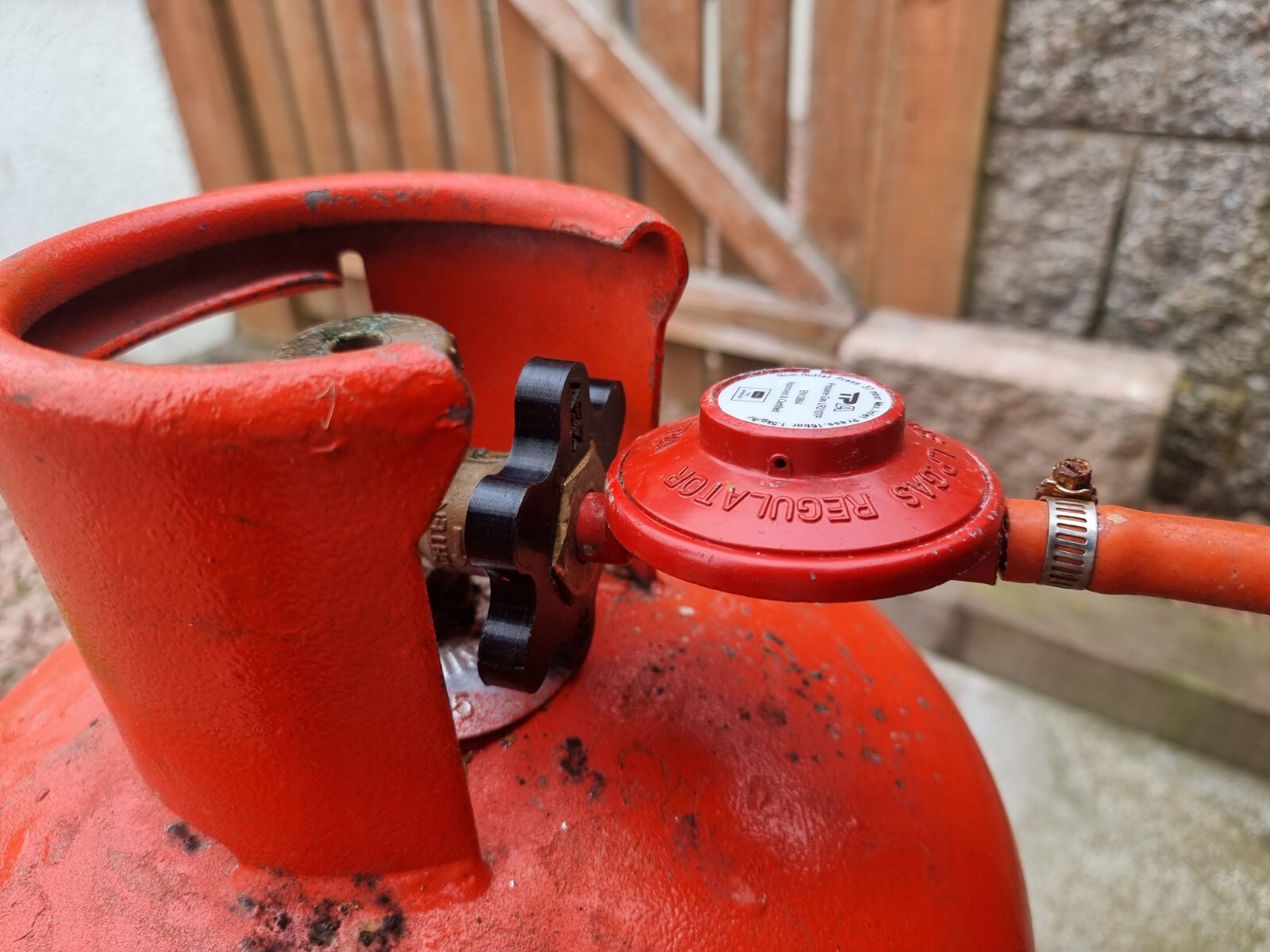 Gas Spanner Adaptor For 30mm Propane Butane LPG Bottle Regulator-Calor ...