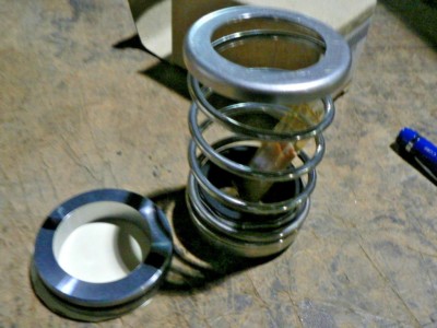 JOHN CRANE SPRING LOADED SEAL ASSY SHAFT B76613 | eBay