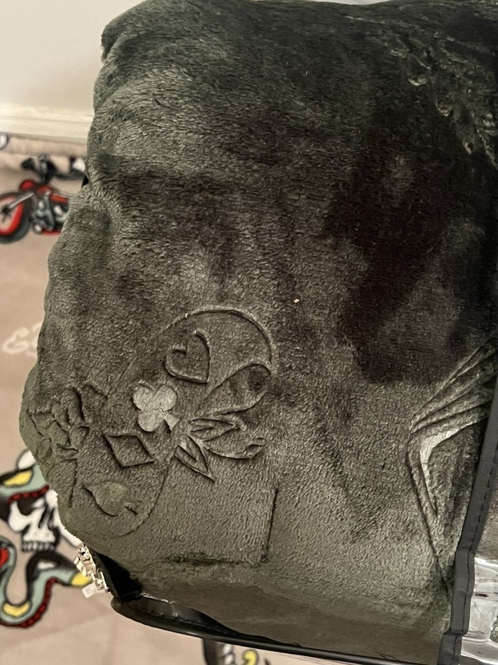 Ed Hardy Queen Green 3pc Cozy Plush Comforter Set +6pcQueenGreen Satin ...